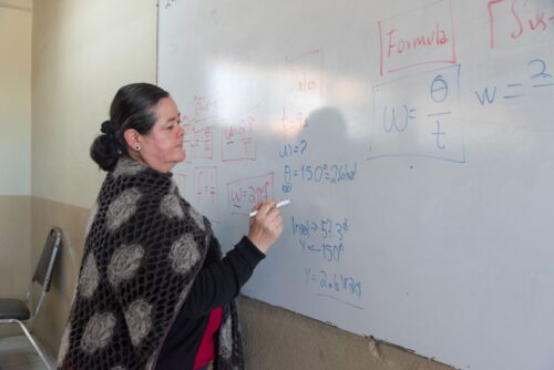 IMPARTE COBACH BC LA REGULARIZACIÓN A SUS ESTUDIANTES - Tecate Informativo