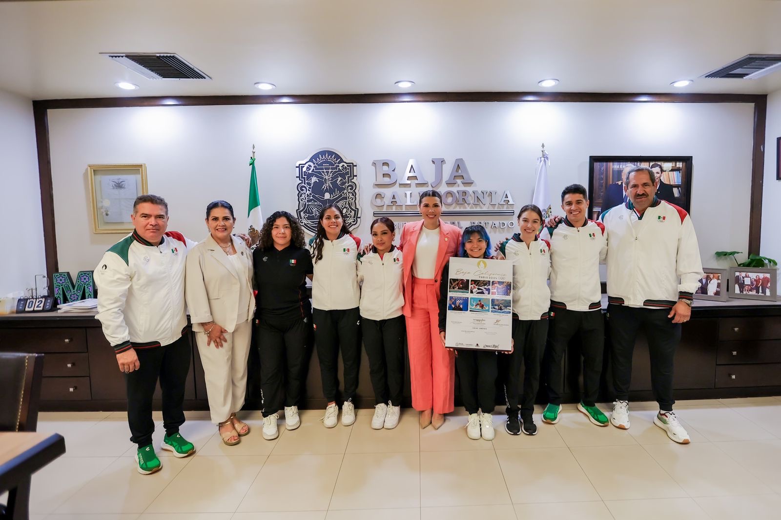 RECONOCE GOBERNADORA MARINA DEL PILAR A DEPORTISTAS OLÍMPICOS DE BAJA ...